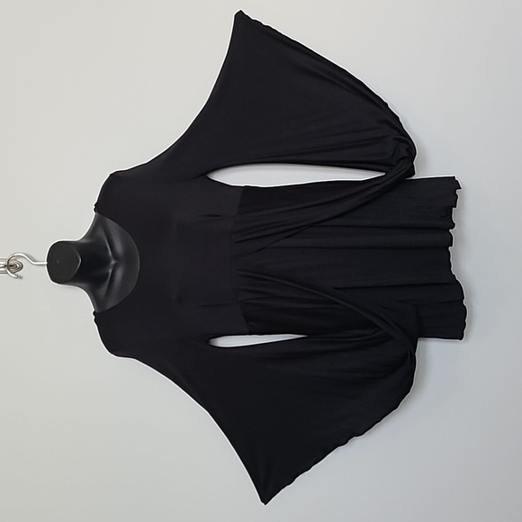 The Pyramid Collection | Tops | Pyramid Collection Isadora Tunic Small ...